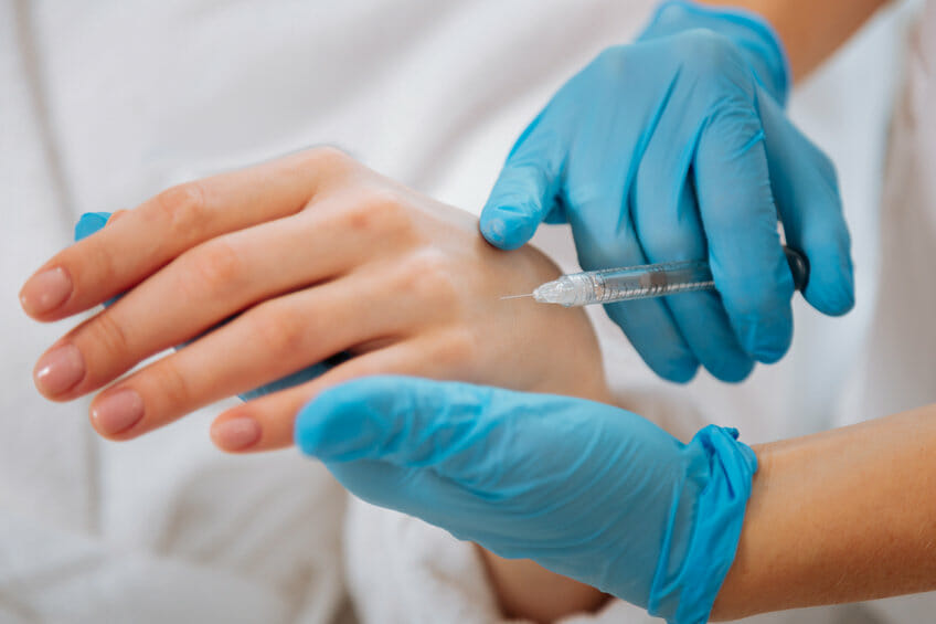 Why hand lifts are the latest trendy plastic surgery procedure - AZ Big ...